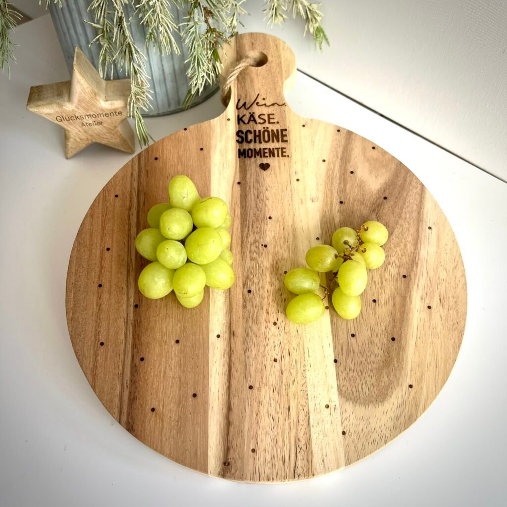 Brotzeitbrett “Zeit mit Freunden” – Glücksmomente Atelier